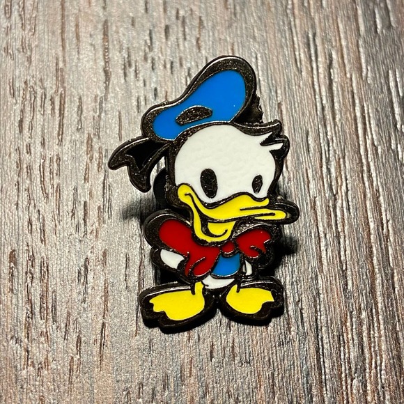 Disney | Accessories | Disney Parks Donald Duck Sailor Stylized Cutie ...
